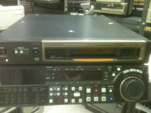 Sony HDW D2000 HDCam Recorder Player - New Pro Video